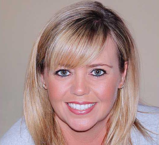 Becky Davis's Instagram, Twitter & Facebook on IDCrawl