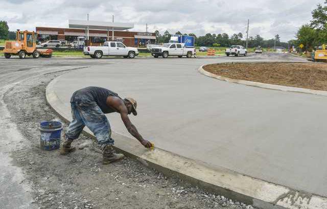 Five Points roundabout to open on schedule - Statesboro Herald
