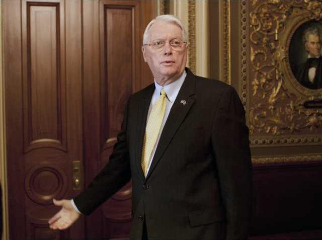 Angry Ky. Sen. Jim Bunning holds up spending bill - Statesboro Herald