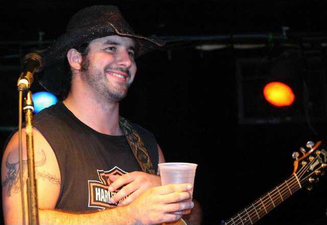 Eric Lee Beddingfield and band to perform at Retriever's New Years Eve ...