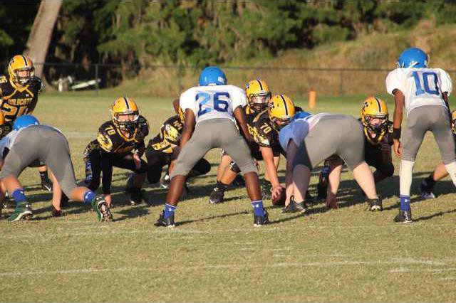 RHMS football rolls on homecoming - Bryan County News