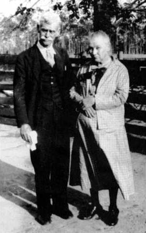 Reviewing the history of Berryville - Effingham Herald