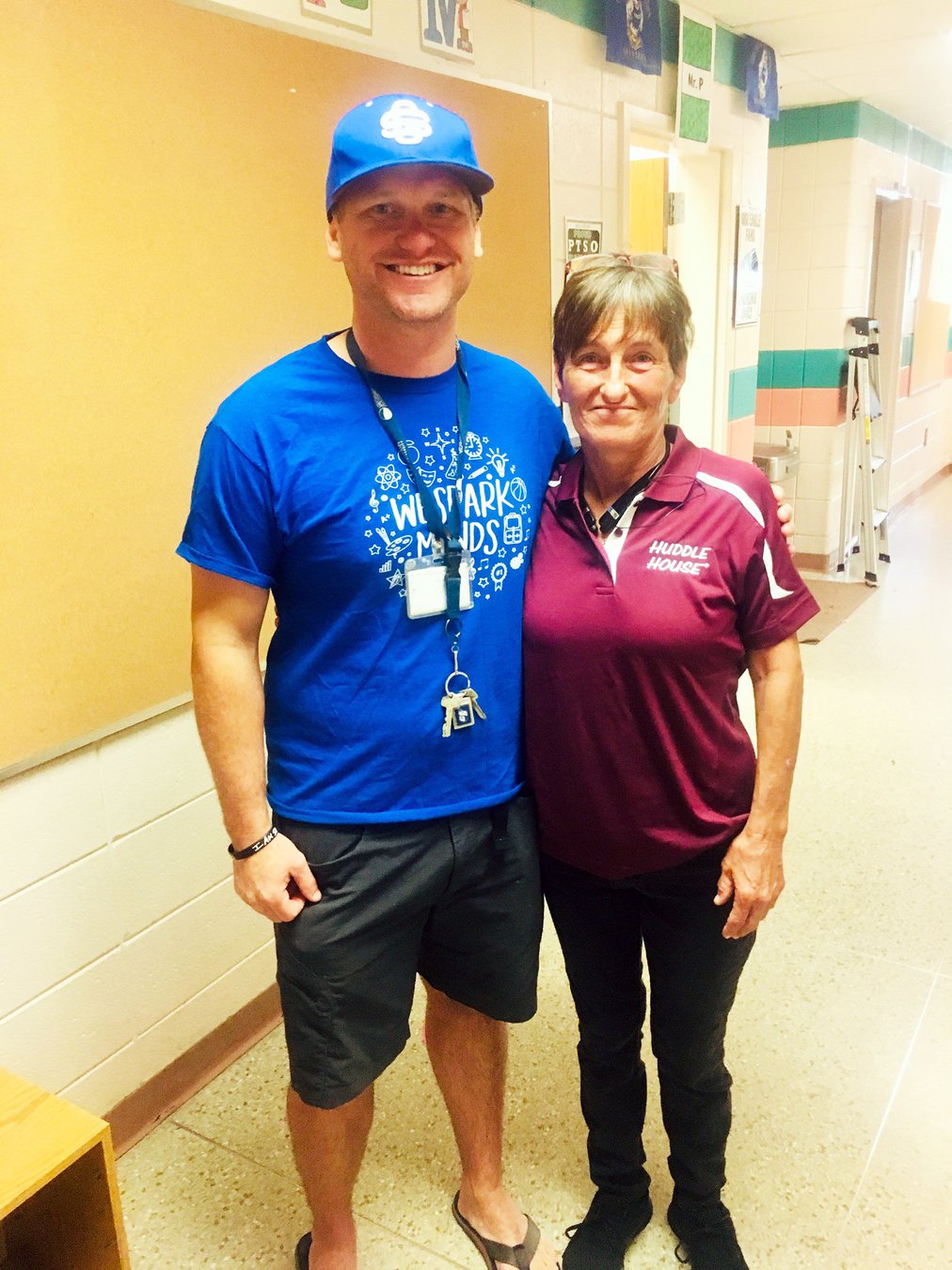 Ebenezer Elementary School teacher wins Huddle House contest ...