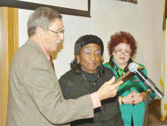 Boynes immersed in history of all kinds - Effingham Herald