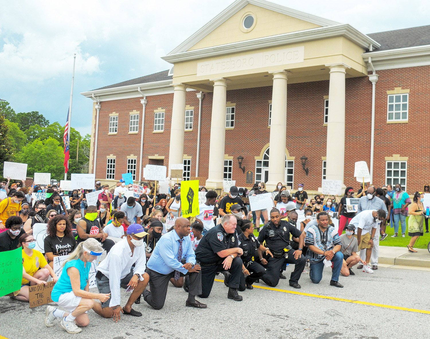 Protestors seek ‘8 Can’t Wait,’ other local policing of police ...