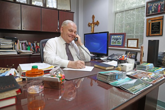 A time, season for it all: Cason retires after 11 years at FUMC ...
