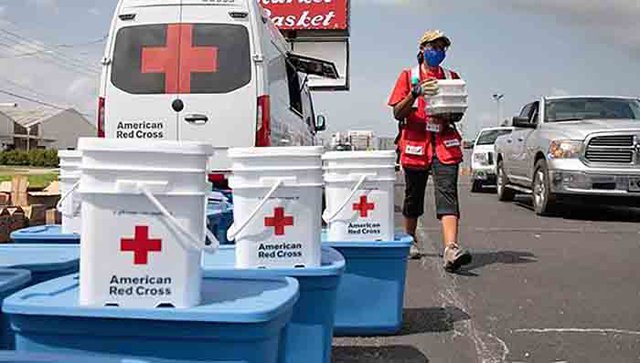 Local residents recognized by Red Cross for volunteer work - Statesboro ...