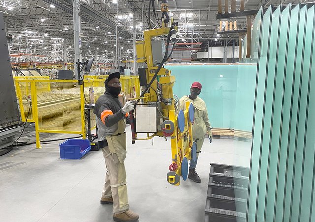 Cardinal Glass has big plans for Statesboro plant - Statesboro Herald