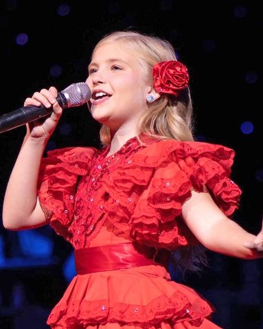 Born for the stage: Townsend heads into 3rd season in the Smokies ...