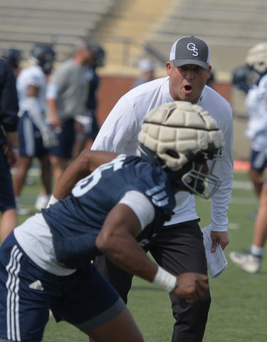 Eagles prep for annual Blue-White Game - Statesboro Herald