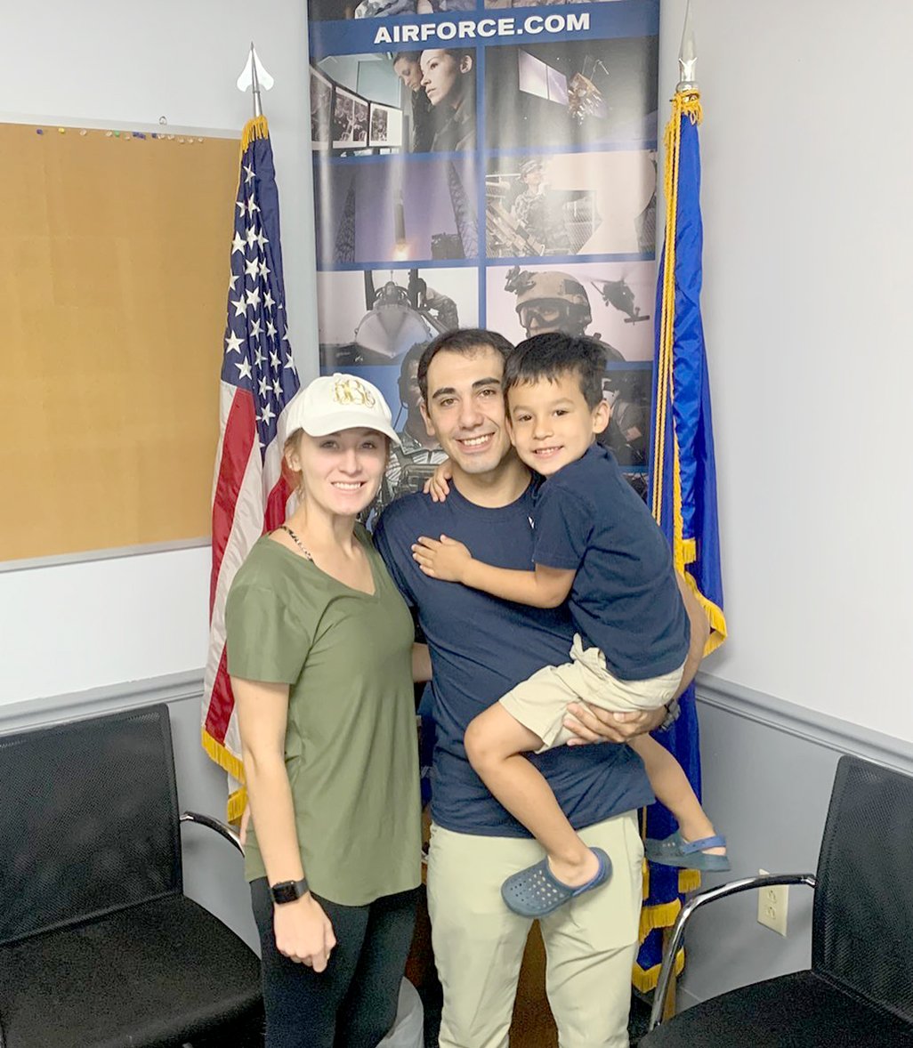 DeAlejandro attends Basic Military Training - The Journal Sentinel