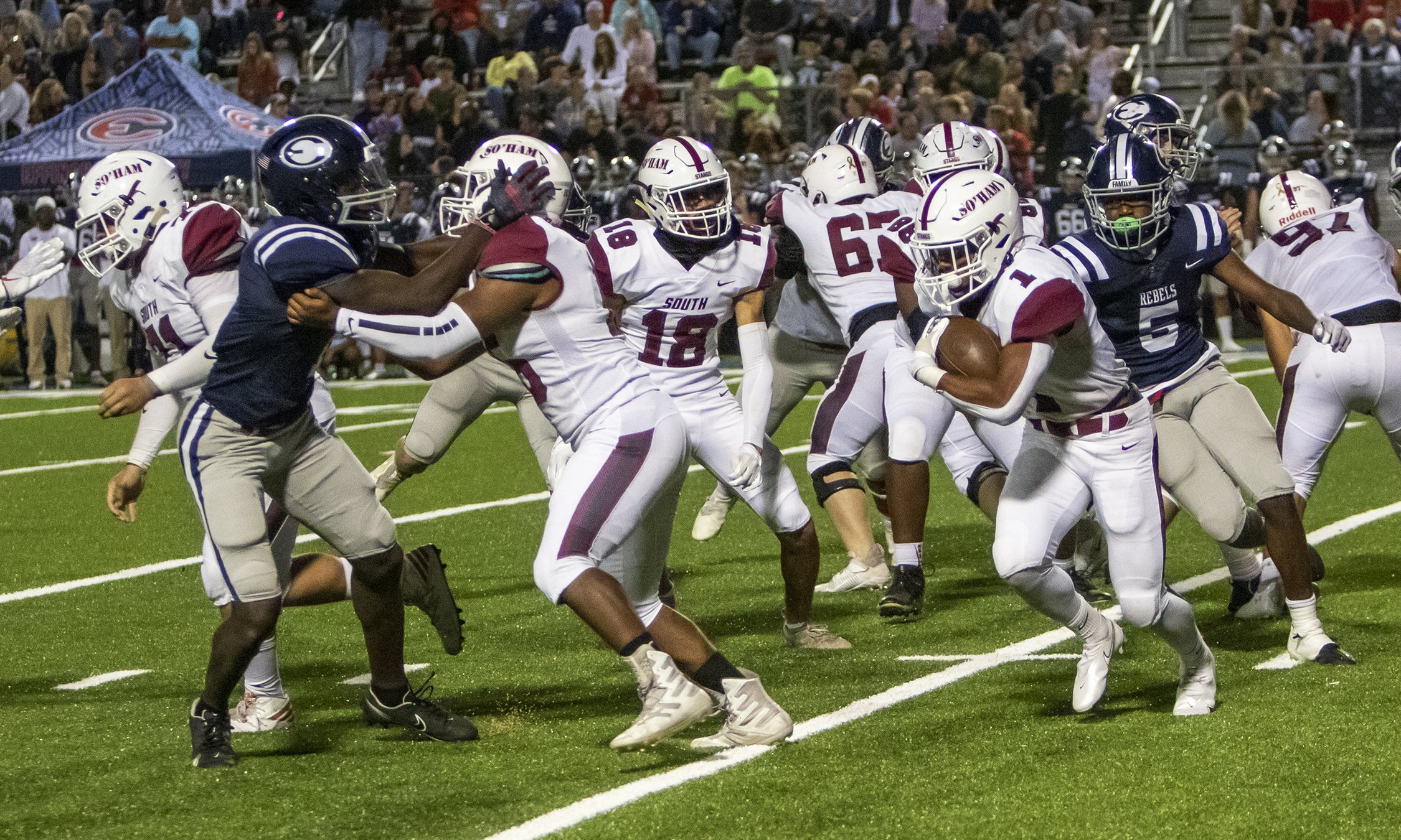 Aggressive Rebels clog Mustangs' running lanes - Effingham Herald