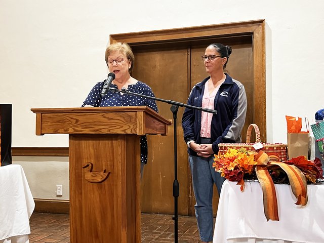 EREA conducts annual banquet - Effingham Herald