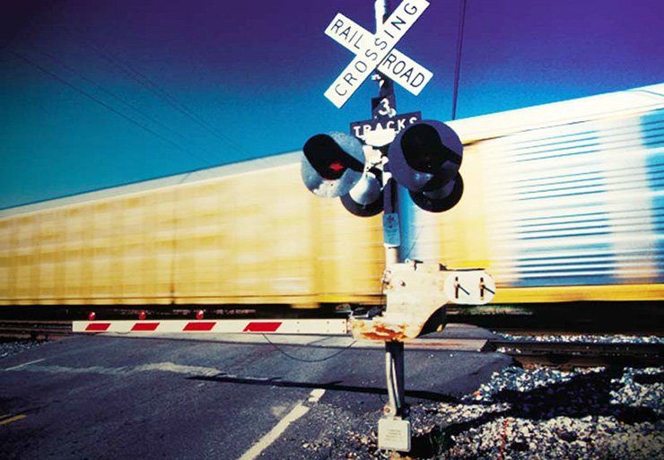Railroad crossings around Effingham to close for new ties in Jan., Feb ...