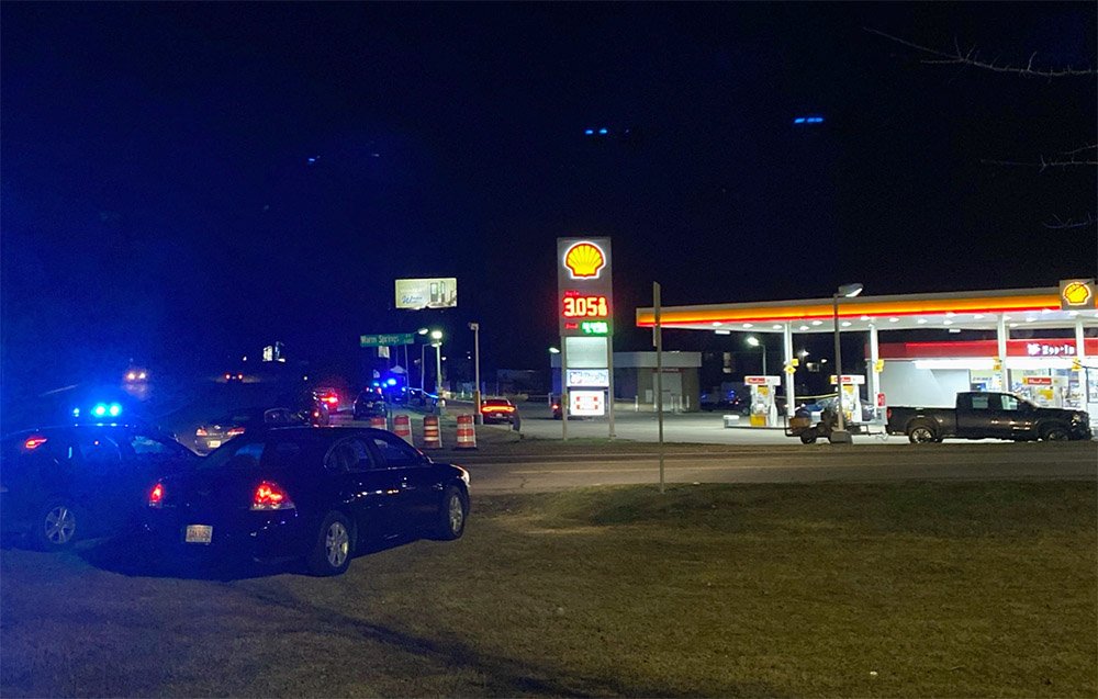 Police: 9 children shot at Georgia gas station - Statesboro Herald