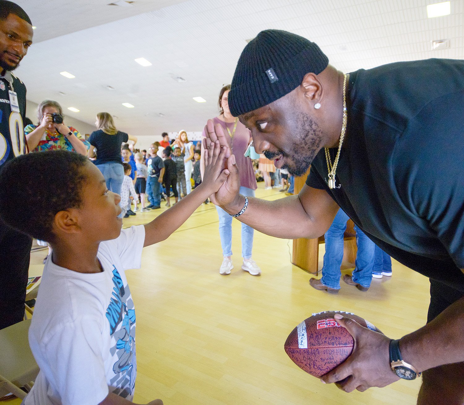 Justin Houston hopes to inspire Boro youth - Statesboro Herald