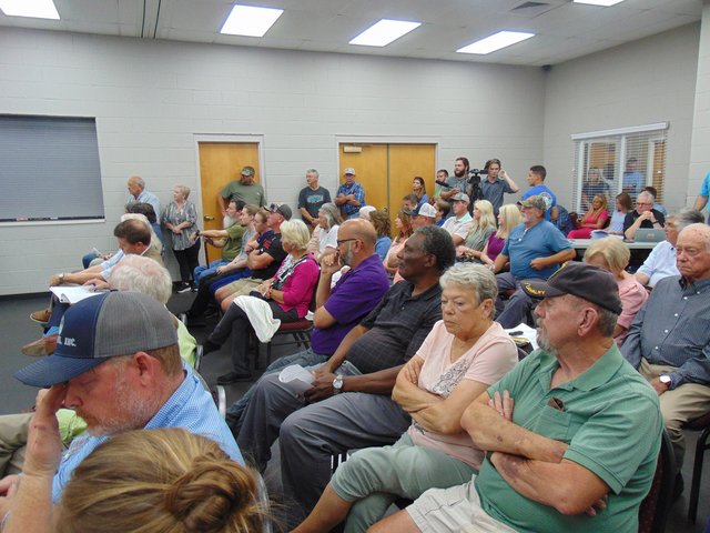 Bulloch commissioners clear way for 3 million sq. ft. of warehousing ...