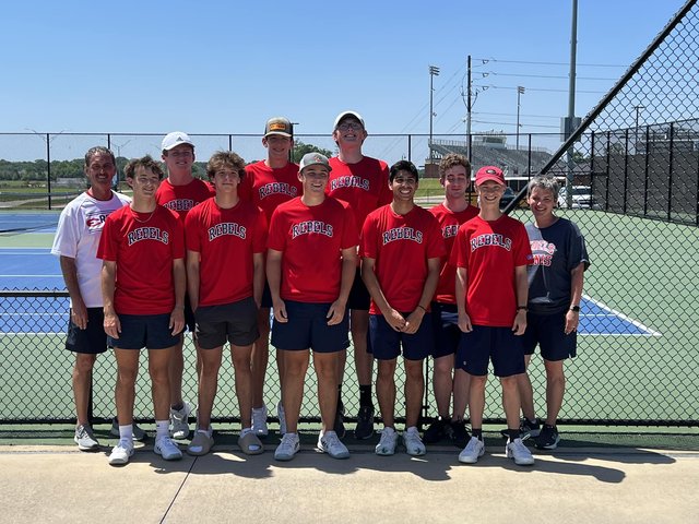 Sports Notebook: ECHS boys, girls track teams compete at SCD meet ...