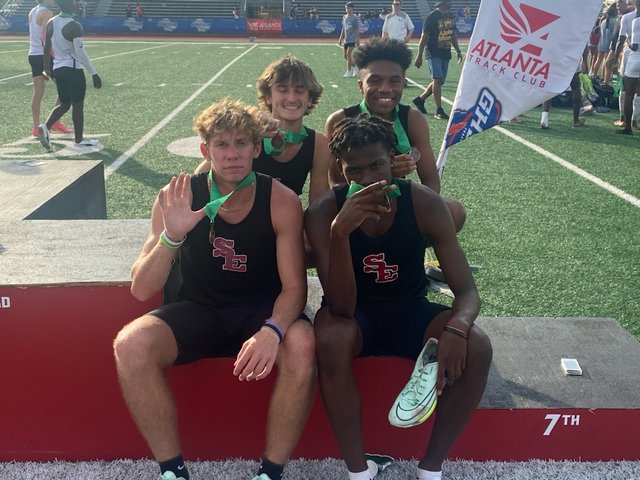 SEHS relay team shoes away adversity to take fifth at state - Effingham ...