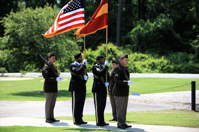 Georgia Veterans Cemetery Memorial program draws large crowd - The ...