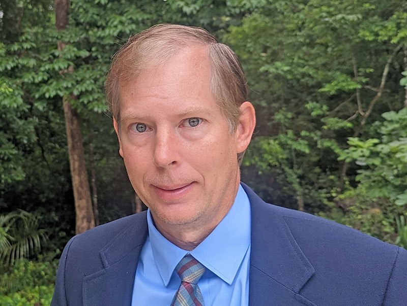 SHS graduate Dr. Brett Cotten awarded teaching excellence award ...