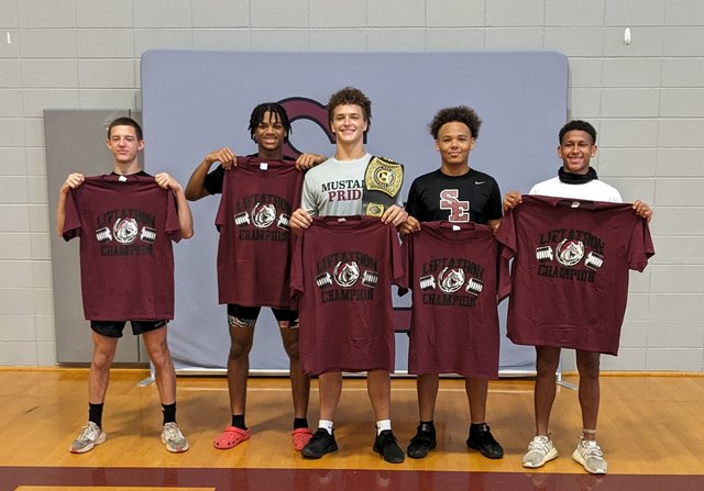 SEHS Lift-a-Thon winner Aubrey Heath displays versatility - Effingham ...