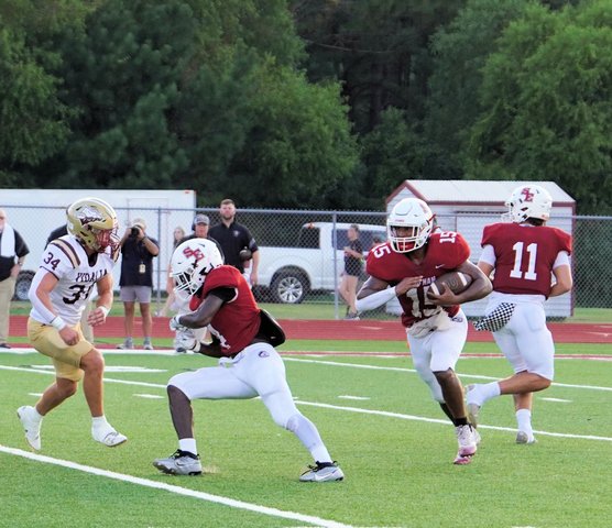 SEHS, Purvis open football season with 21-15 win - Effingham Herald