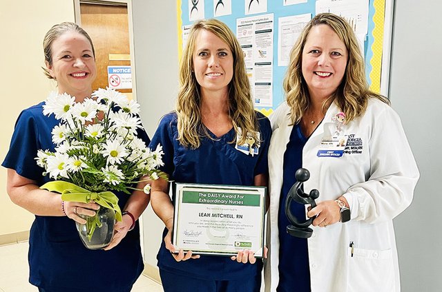 Leah Mitchell earns DAISY Award from EGRMC - Statesboro Herald