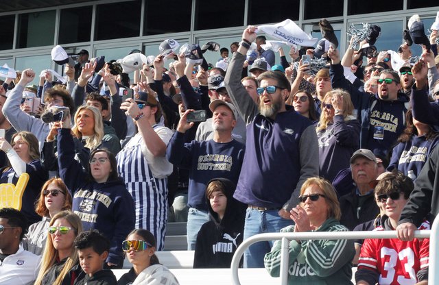 Eagles fall in Myrtle Beach Bowl - Statesboro Herald