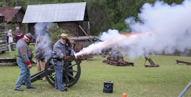 News Briefs for April 10, 2024 - Effingham Herald