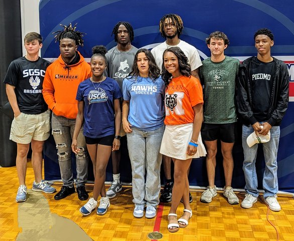 ECHS celebrates nine athletes heading to the next level - Effingham Herald