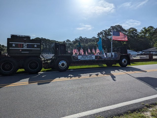 Freedom Rings parade held in Springfield - Effingham Herald