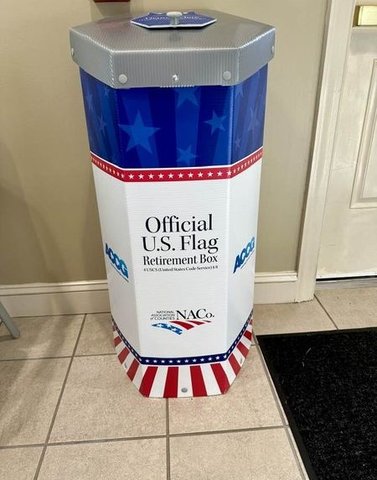 Retire old and torn US flags respectfully - Effingham Herald