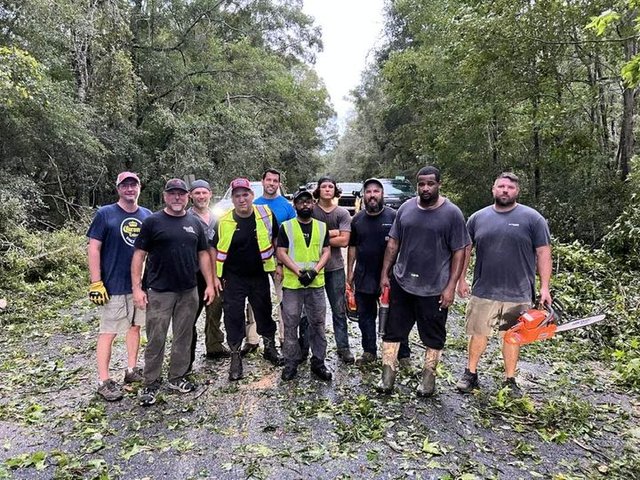 Shout outs to neighbors helping neighbors - Effingham Herald