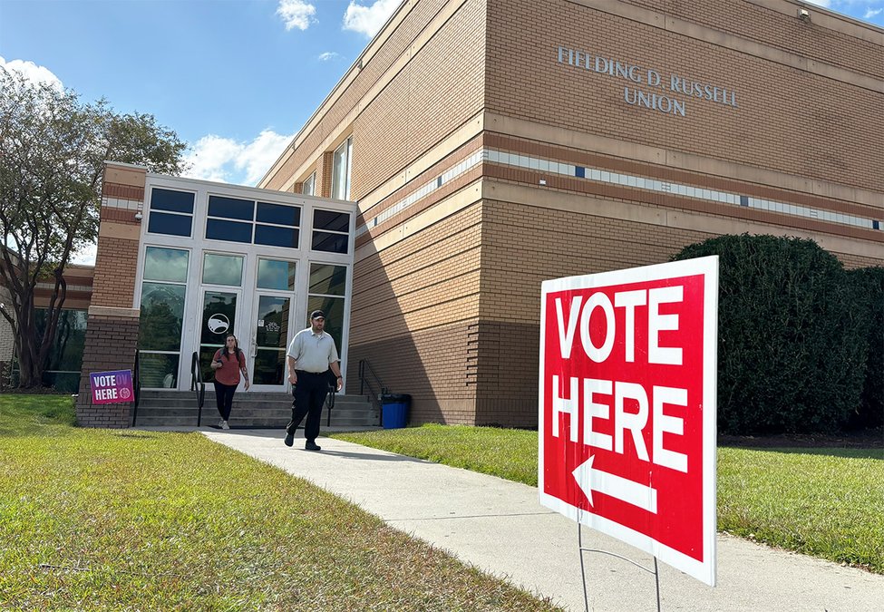 Another early voting record falls; Bulloch poll workers greet 845 ...