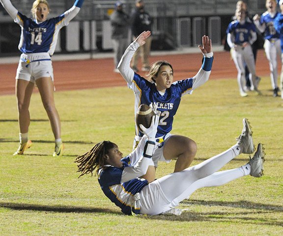 SEB flag football advances to state quarterfinals with a pair of wins ...