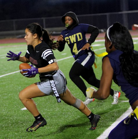 Mustangs dominate coaches’ All-Area Flag Football team - Effingham Herald
