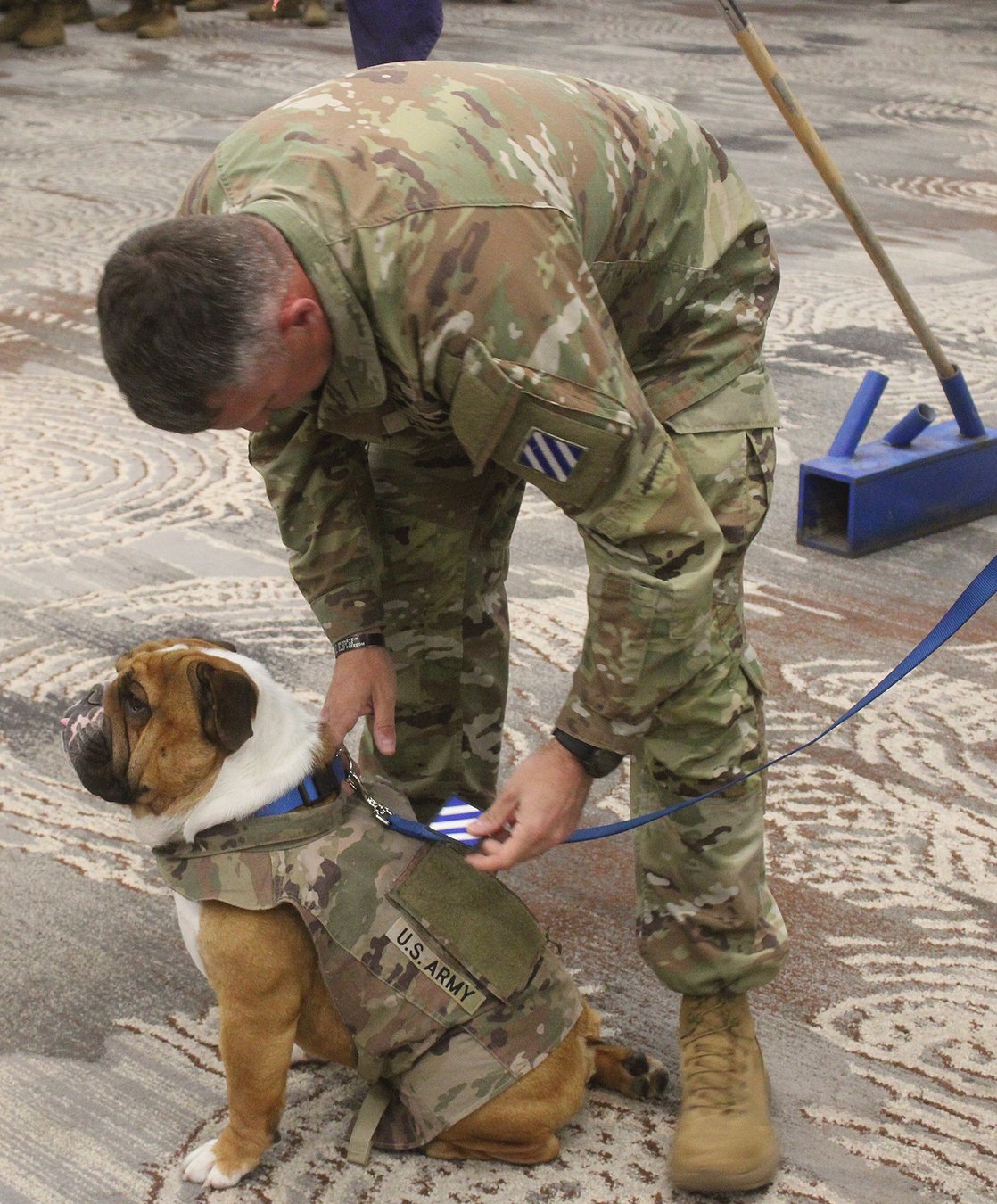 ‘Rocky’ gets his 3rd ID patch - Bryan County News