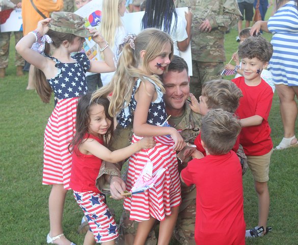 Raider Brigade begins homecomings from Europe mission - Bryan County News