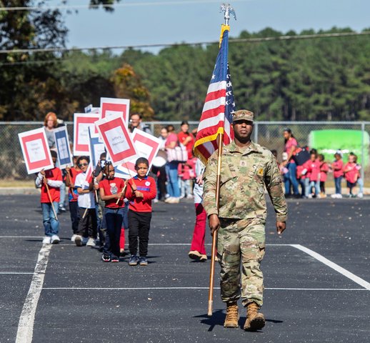Annual Mill Creek Elementary parade honors veterans - Statesboro Herald