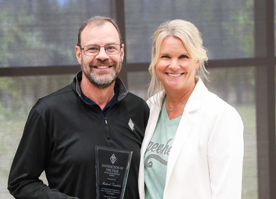 Michael Twisdale named 2026 Instructor of the Year at OTC - Statesboro ...