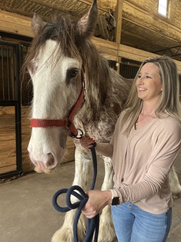 Know Your Neighbor: Kelly Hoffner - Effingham Herald